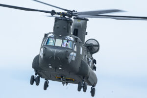 Erster Chinook CH-47F Block II an die U.S. Army übergeben