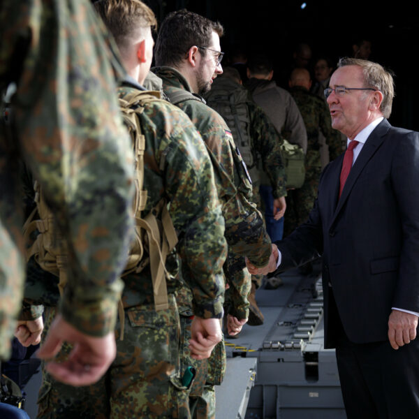 BMVg nimmt die neue Struktur ein