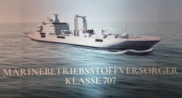 Kiellegung des ersten Betriebsstoff­transporters Klasse 707 auf der ...