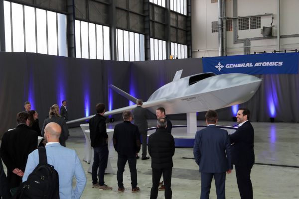 General Atomics: Gambit-Kampfflugzeug für Europa präsentiert