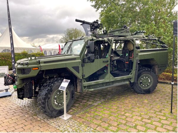 Fahrzeuge auf dem KSK-Symposium