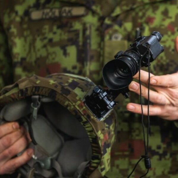 Neue Aufklärungs- und Gefechtsfahrzeuge an KSK übergeben