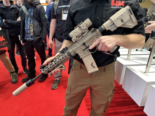 Das künftige Standard-Sturmgewehr der Bundeswehr G95A1 | cpm Defence ...