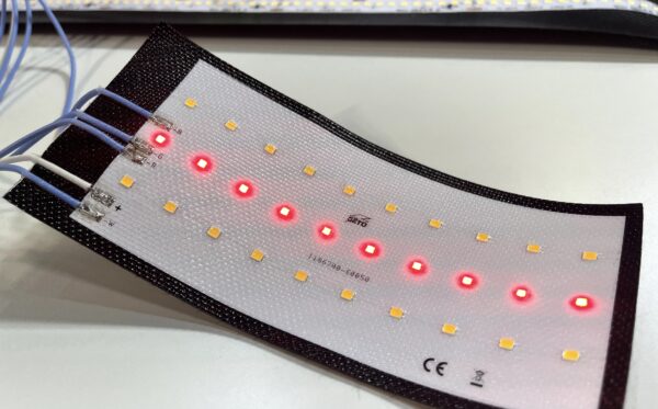 Weltpremiere FLEXILIGHT-Konzept auf der Eurosatory