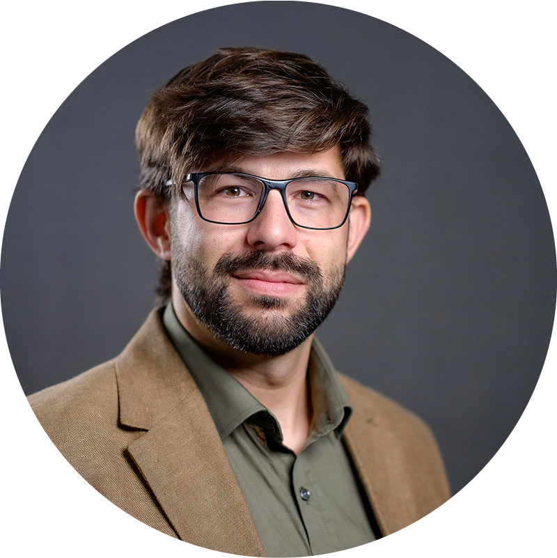 Team | cpm Defence Network